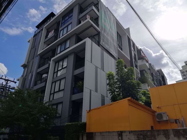 SOCIO Inthamara located in Samsennai Sub District